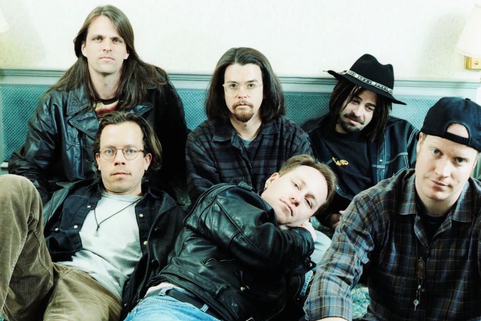 Interview: Counting Crows with Love from A(dam) to (durit)Z – Americana UK