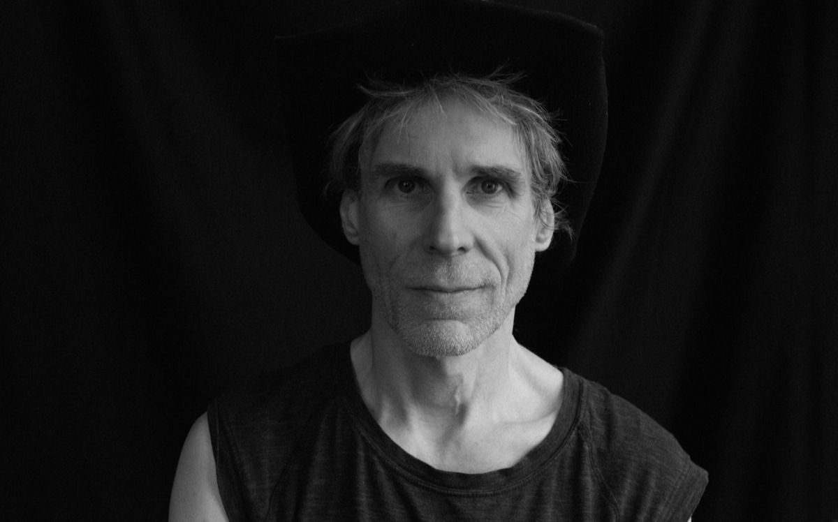 Exclusive AUK Mini-Gig: Pat Carter – Americana UK