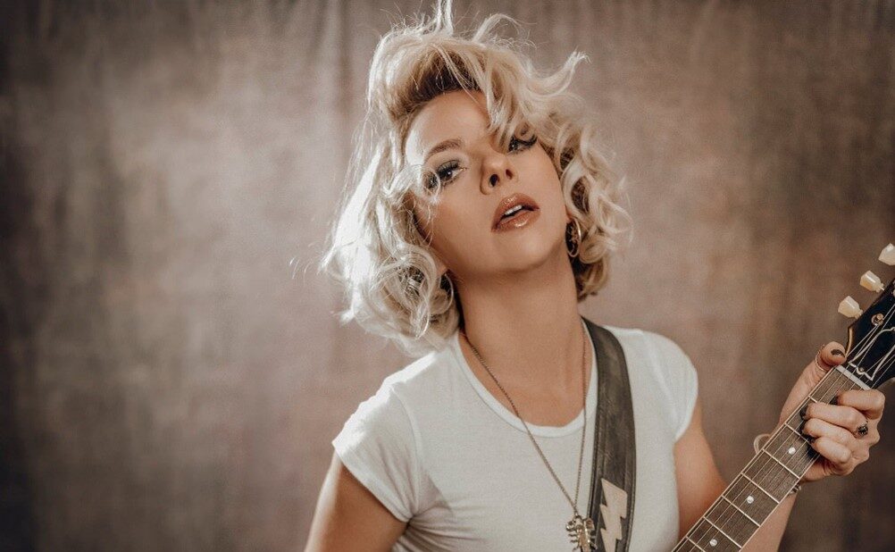 Preview: Blues guitarist extraordinaire Samantha Fish heads to UK for ...