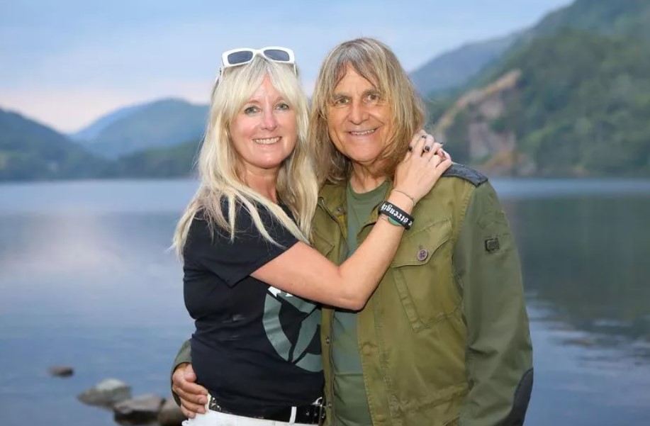 The Song Remains: Mike Peters (1959-2025) – Americana UK